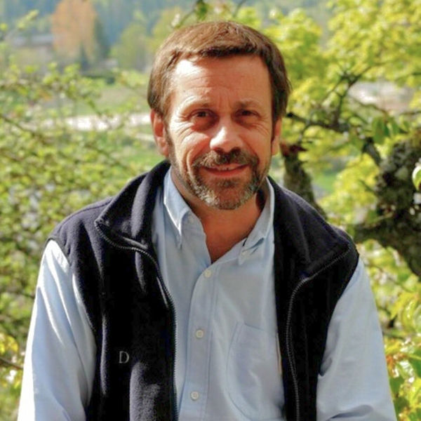 Docentes - Escuela de Medicina Vibracional DK